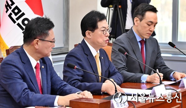 발언하는 이만희 사무총장 - Kollo