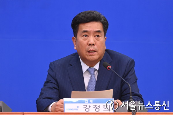 더불어민주당, '5호 인재' 강청희 전 의협 상근부회장 - Kollo