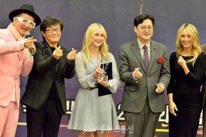 새리 매킨토시(Saree McIntosh), '2022한류대상' 해외 라이징스타상 수상[포토] - 서울뉴스통신